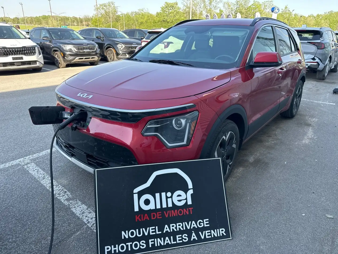 2023 Kia Niro | $ 27,990 | 37,687 km | Electric Wagon for sale by ...