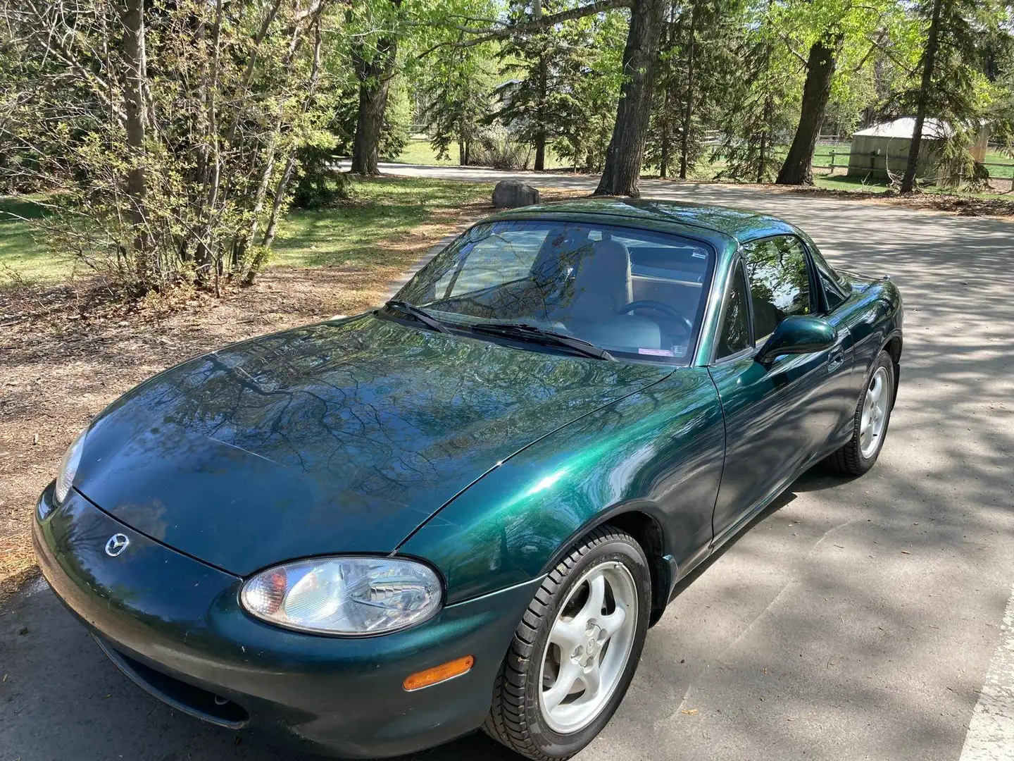 1999 Mazda MX-5 Miata | $ 29,875 | 32,500 km | Gasoline Convertible for ...
