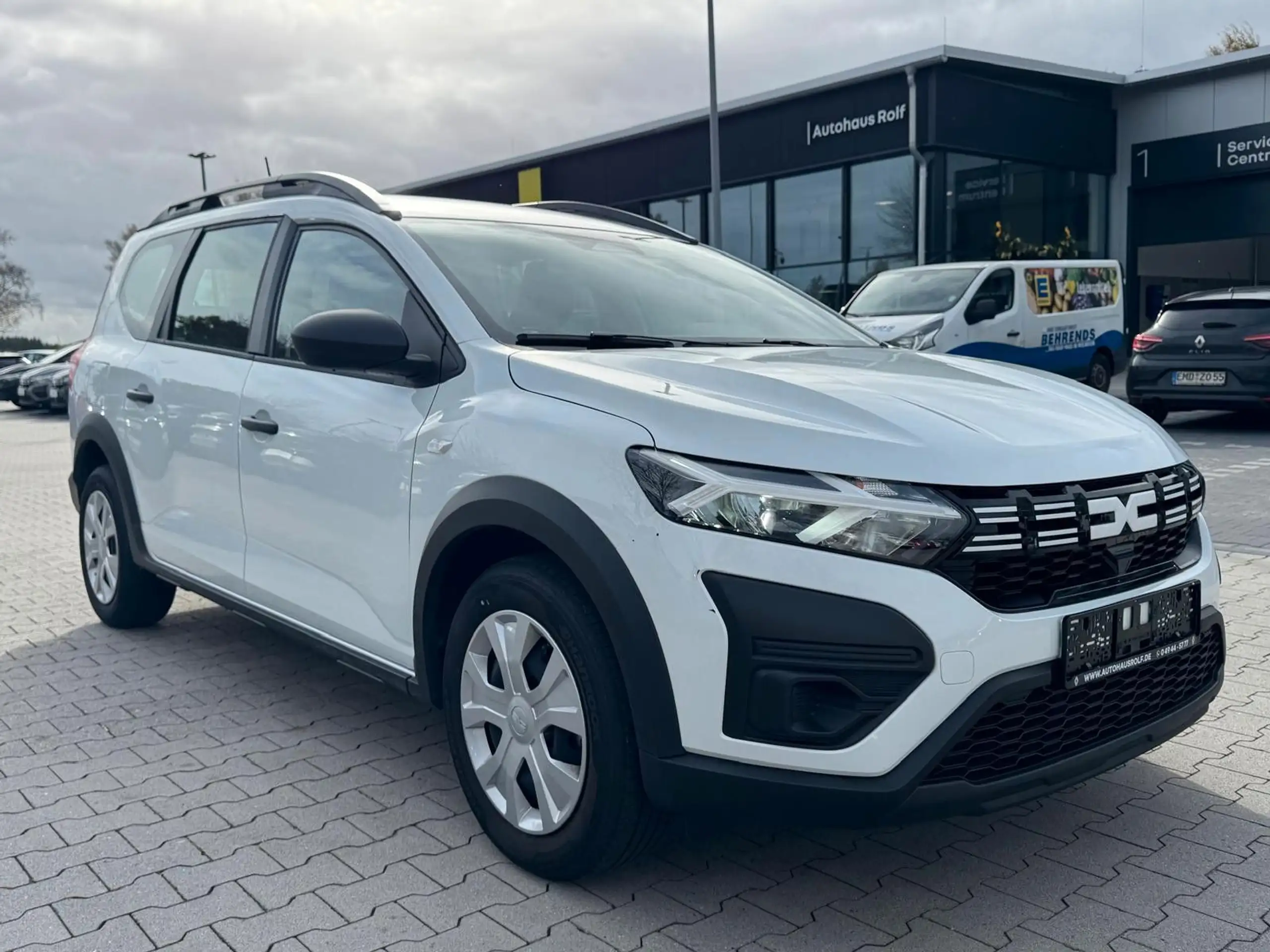 Dacia Jogger Essential TCe 110 | 7 Sitze | KLIMA, 2025, Petrol, Manual ...