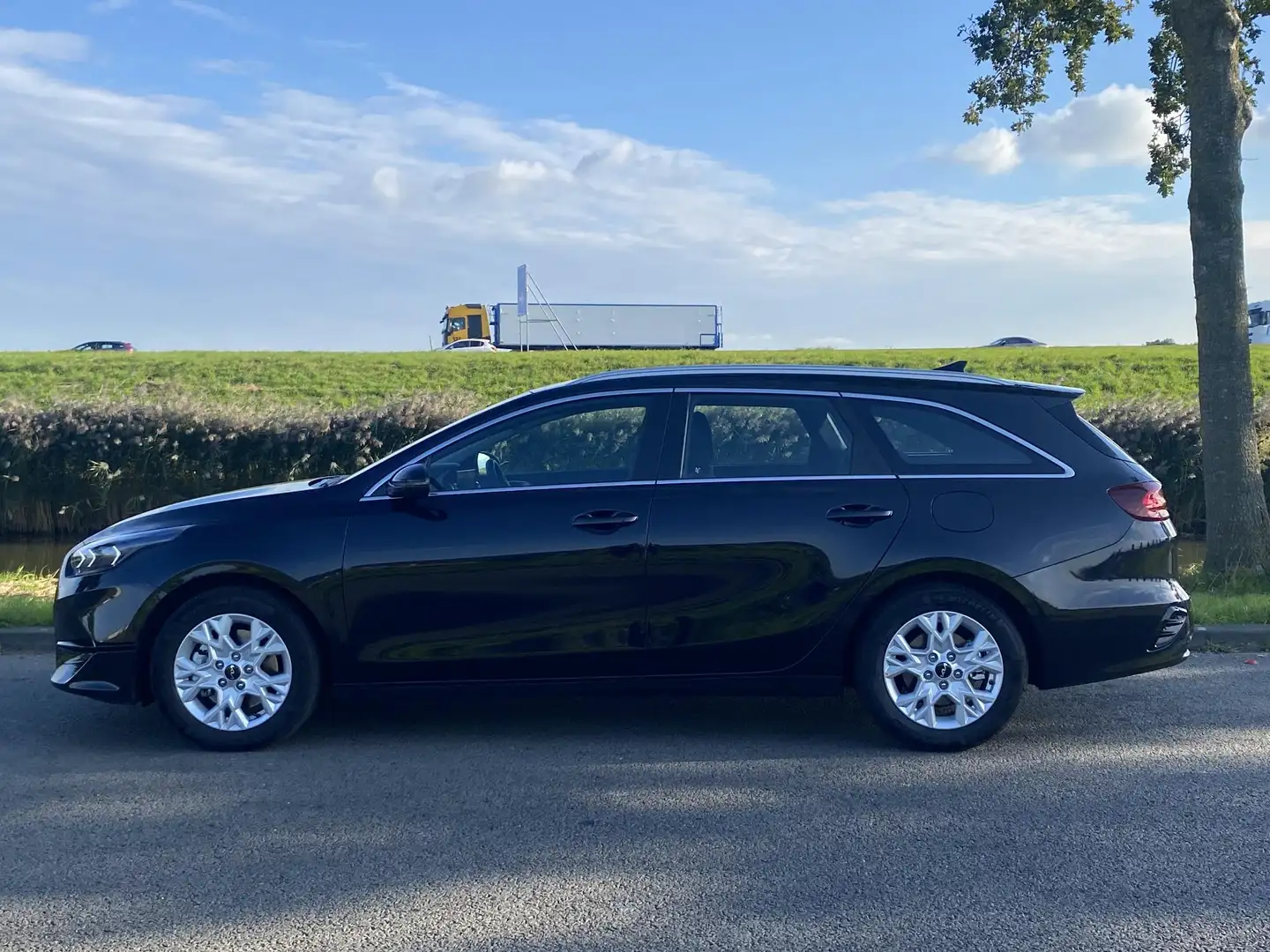 Kia Ceed SW / cee'd SW occasion | Stationwagen | Zwart | in EMMELOORD ...