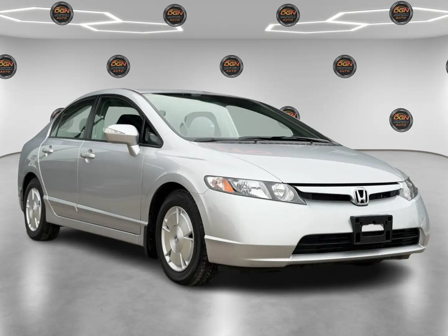 Honda Civic 2008 | 14 888 $ | 10 465 km | Berline à Hybride essence ...